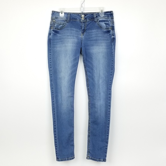 Wallflower | Jeans | Wallflower Jeans | Poshmark